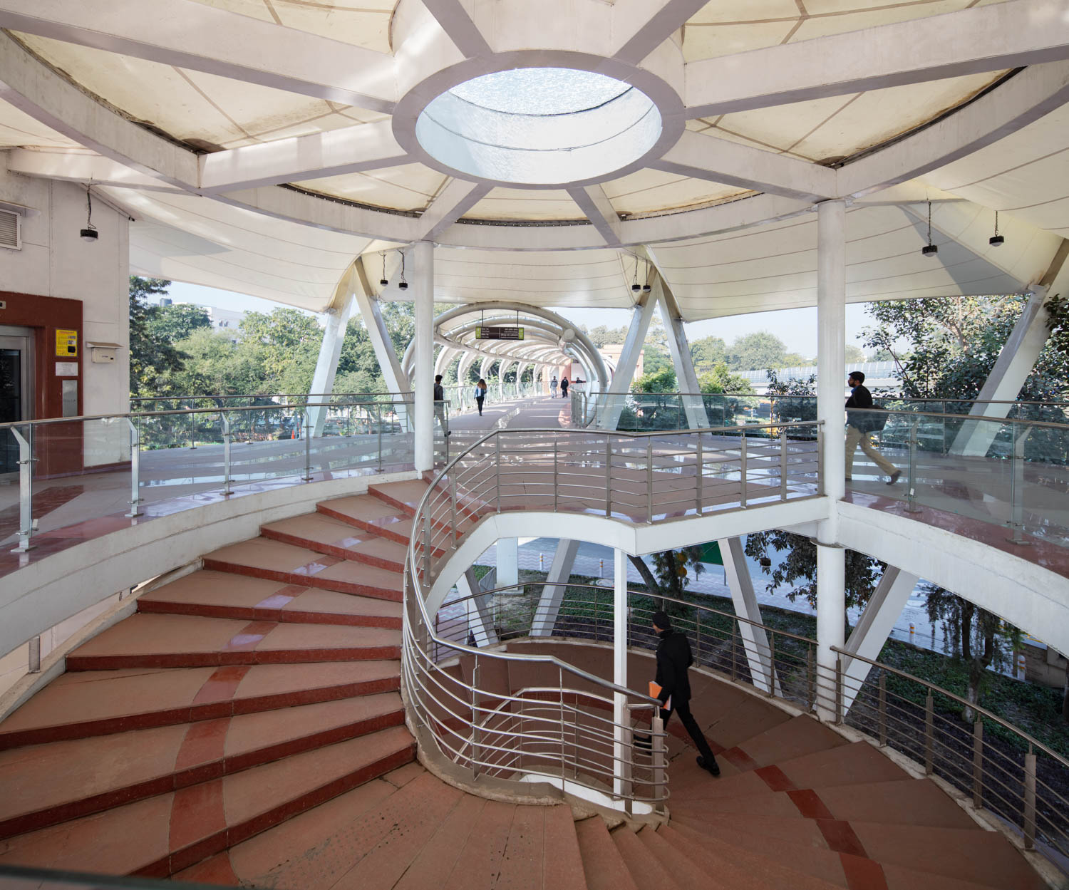 ITO Skywalk, Delhi – Design Forum International